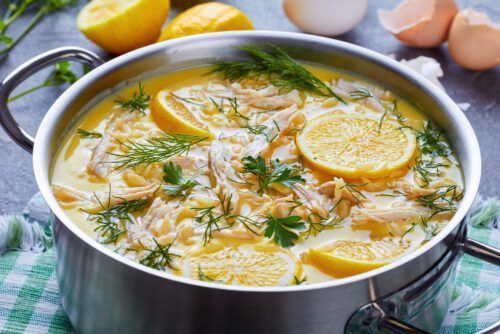 Avgolemono: la icónica sopa griega de limón y huevo – BABYCOCINA